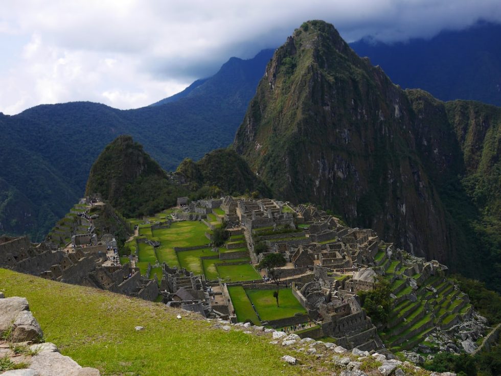 Exploring the Treasures of "Machu Picchu" - Cheapest Vacations | Cool ...